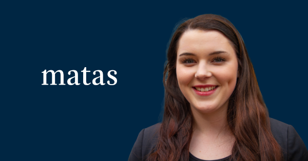 At være elev i Matas handler om meget mere end hylder, mascara og shampoo.